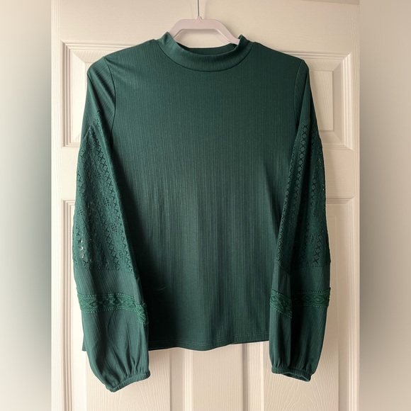Maurices | Tops | Emerald Green Blouse | Poshmark